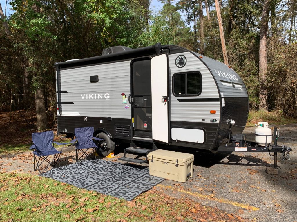 VIKING ULTRA LITE (17-SBH) – Caravan Models